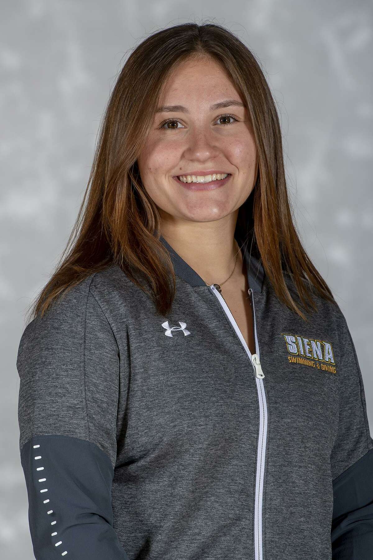 Diver Lydia Delano enjoying strong season for Siena
