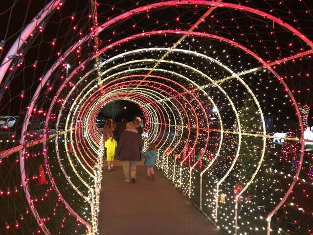 Your guide to the best holiday light displays around Seattle