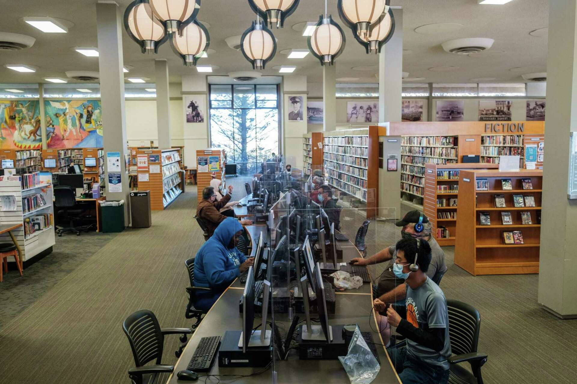 The pandemic transformed San Francisco’s libraries. This data shows how
