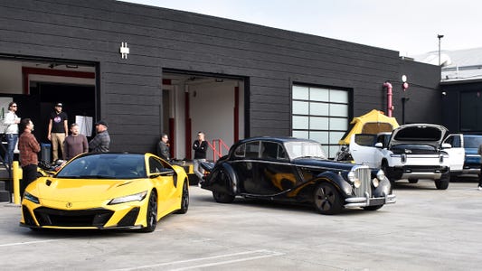 Autopia 2099: Celebrating The Electrified Future With Cool Cars And Customs