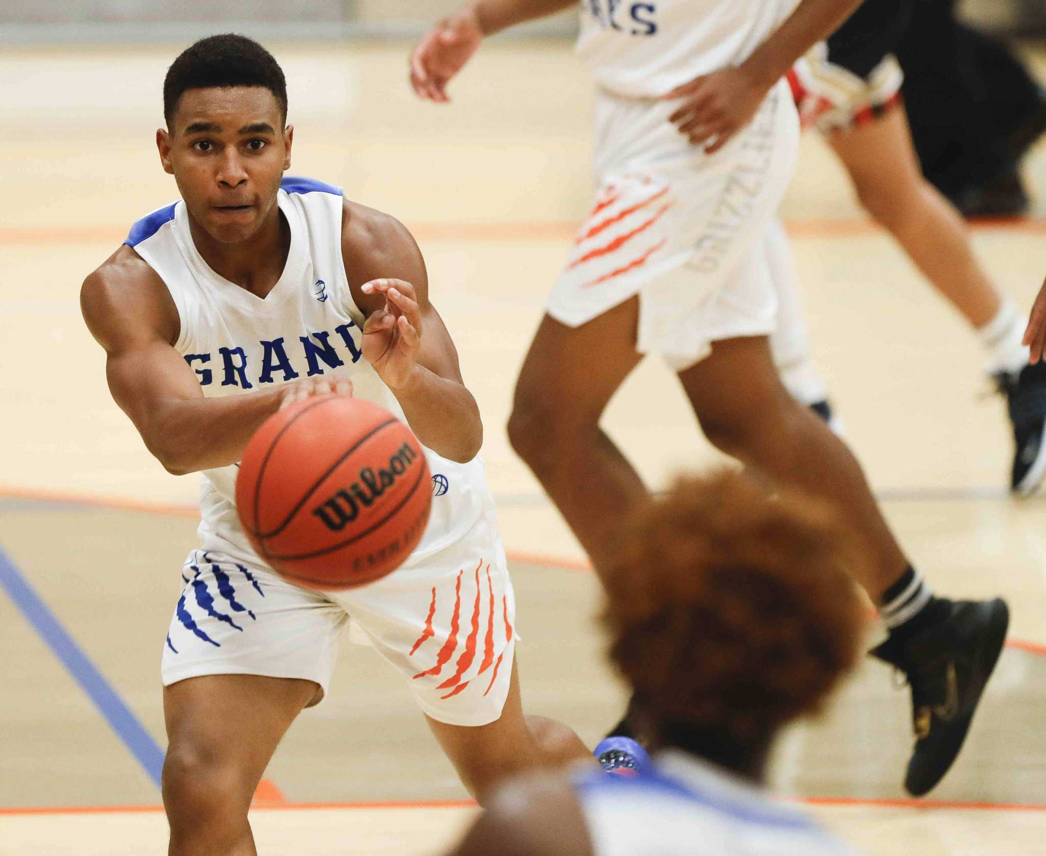 Montgomery County boys basketball teams rounding into form