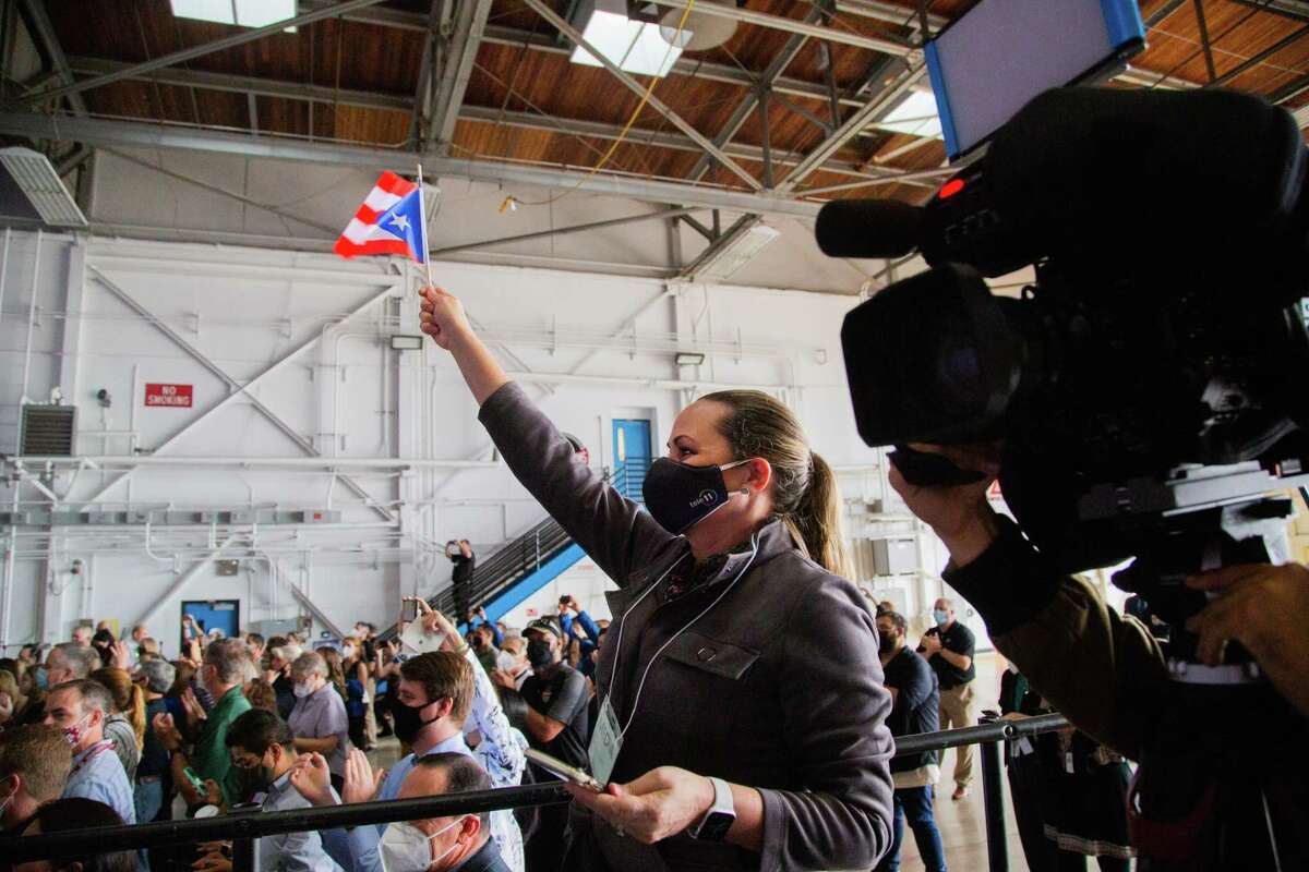 NASA announces 10 new astronaut candidates out of more than 12,000 ...