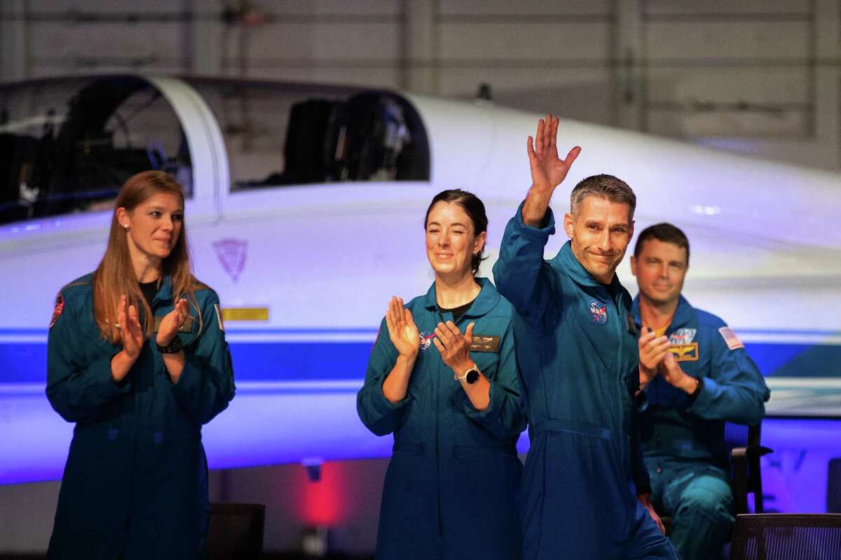 NASA announces 10 new astronaut candidates out of more than 12,000 ...