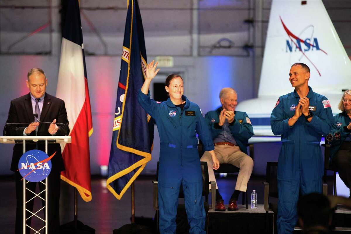 NASA announces 10 new astronaut candidates out of more than 12,000 ...