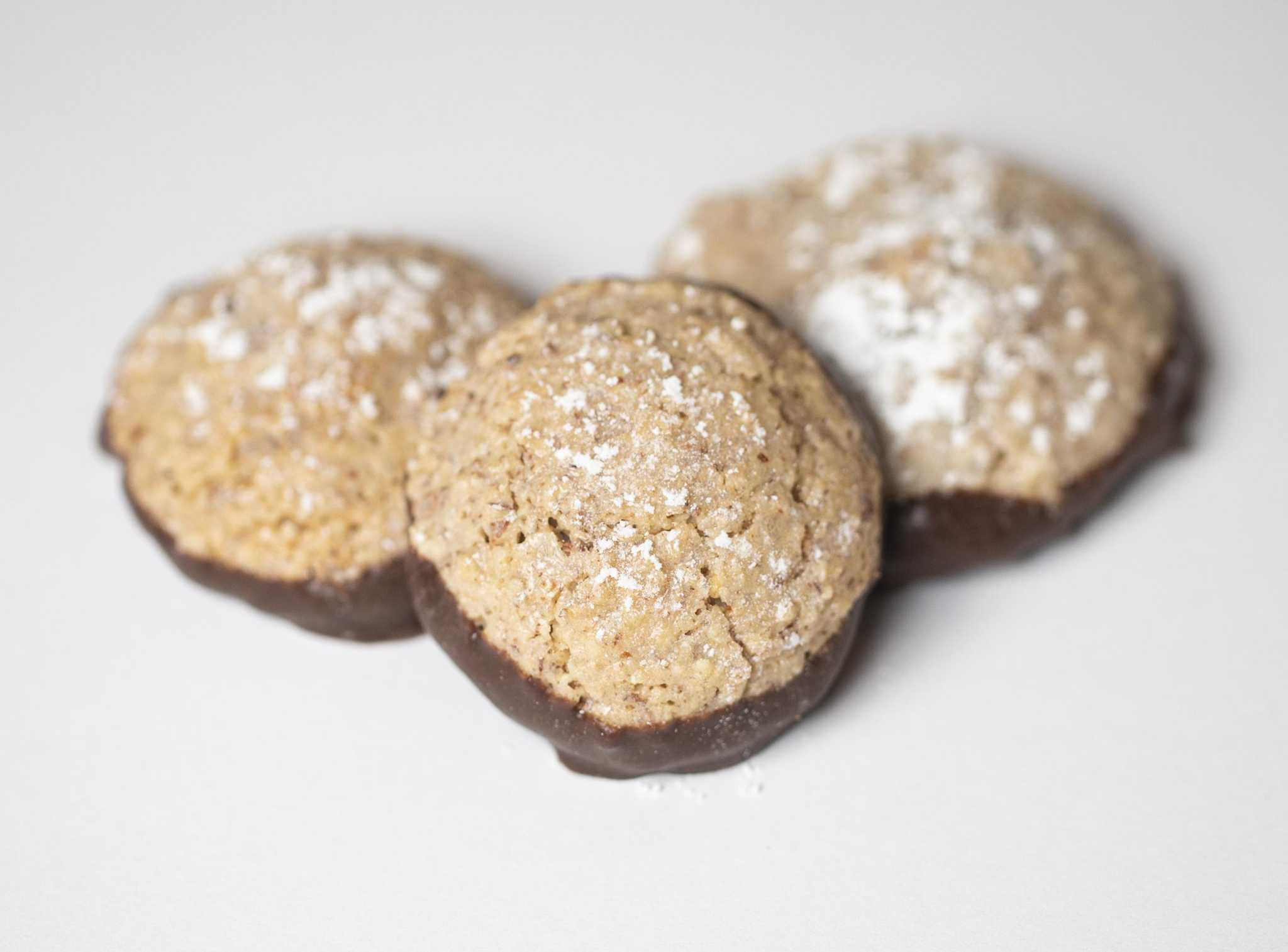Holiday cookie recipe: Amaretti Almond Cookies