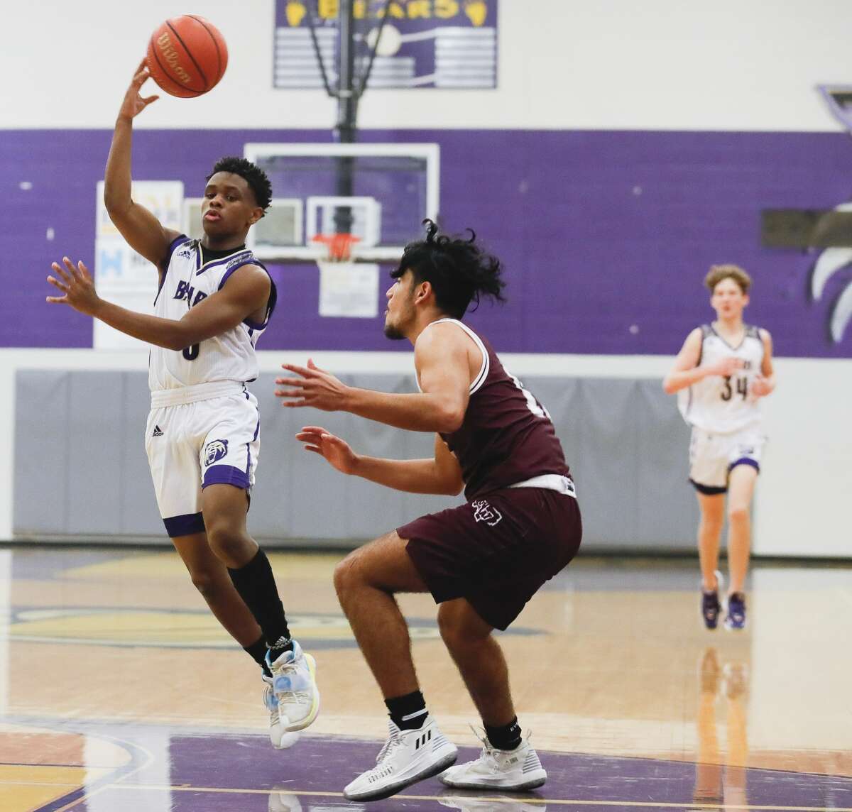 Hoops roundup: Splendora coach Jason Vela picks up 300th career win