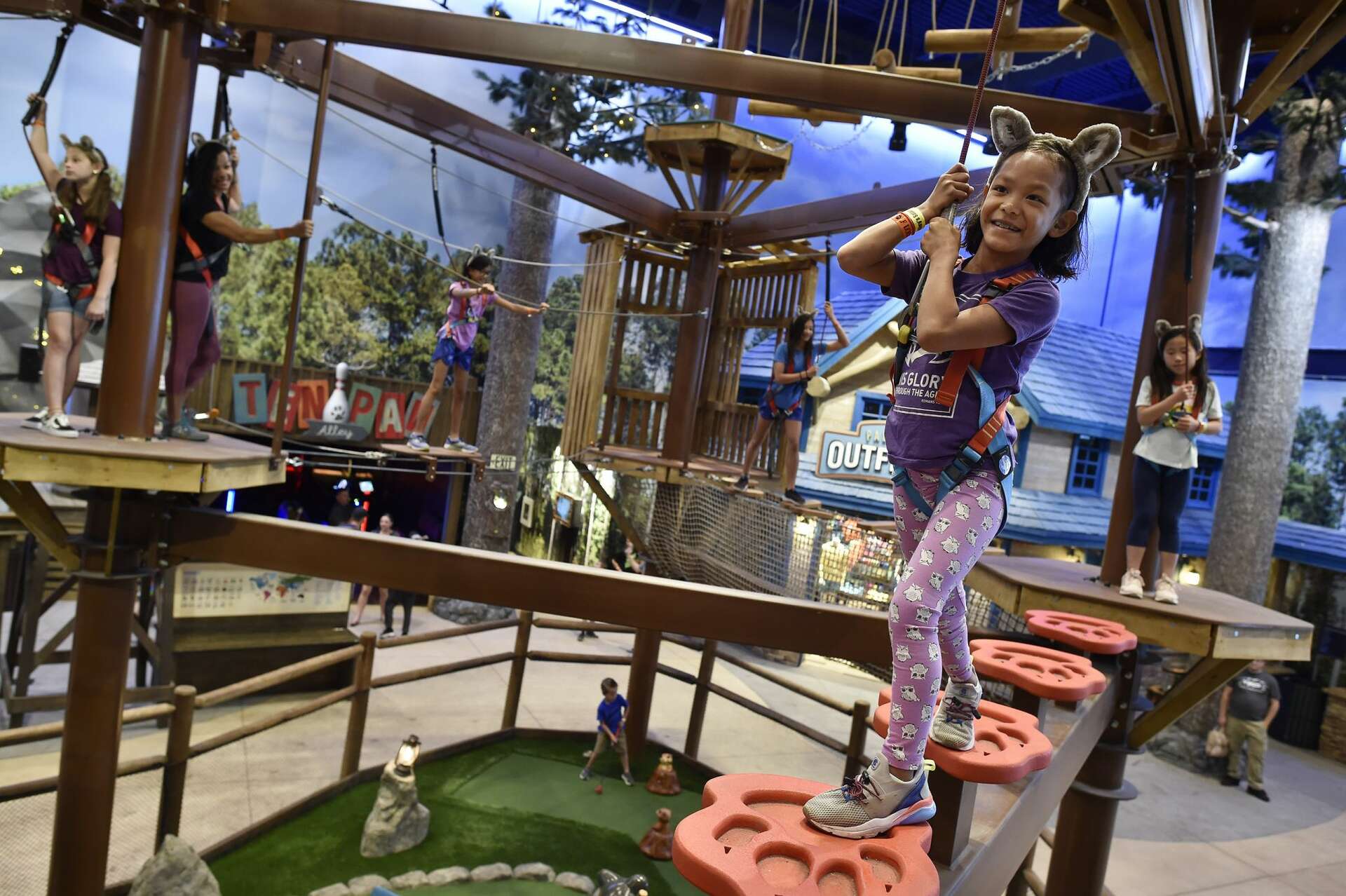 Great Wolf Lodge is opening a indoor waterpark in Houston