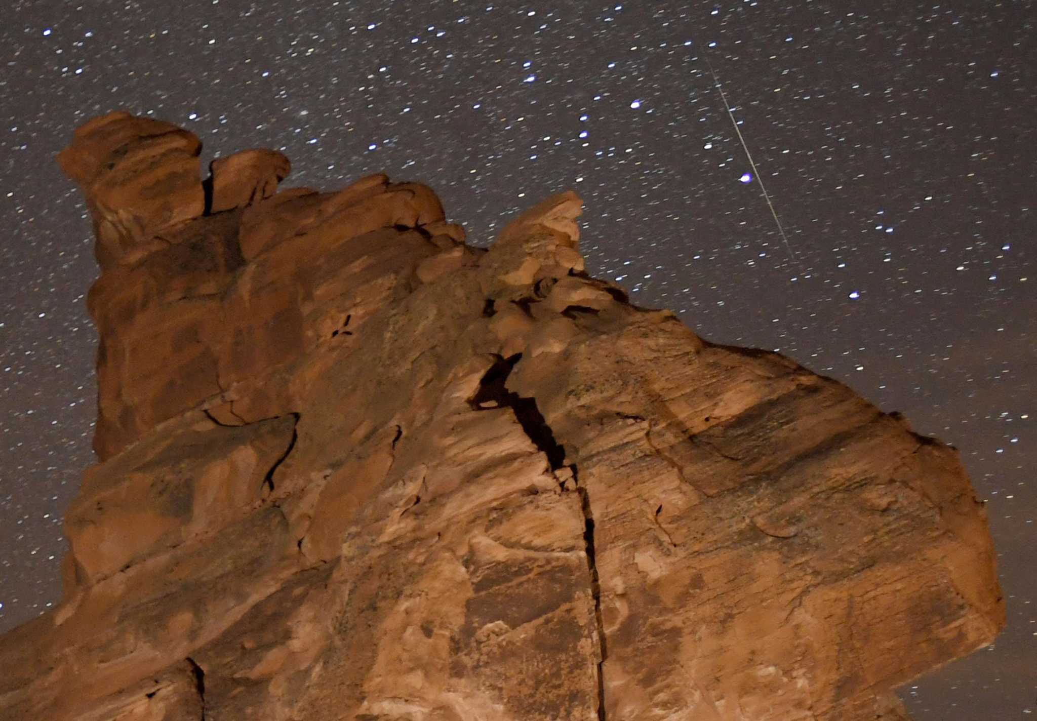 The Geminid meteor shower peaks Monday. Here’s how to get the best view ...
