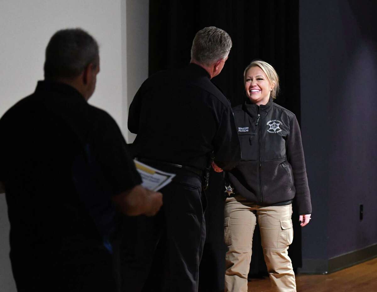 Capital Region police officers finish training for mental health calls
