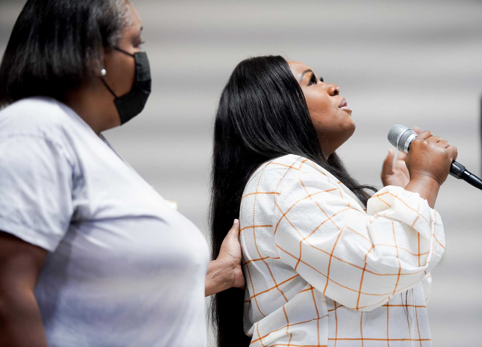 Foster care crisis is 'out of control' in Texas, with both children and ...