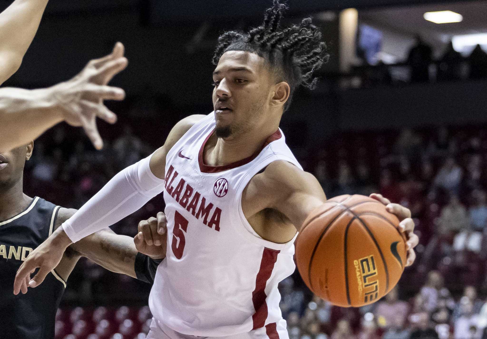 Ninth-ranked Alabama offers University of Houston a stern road test