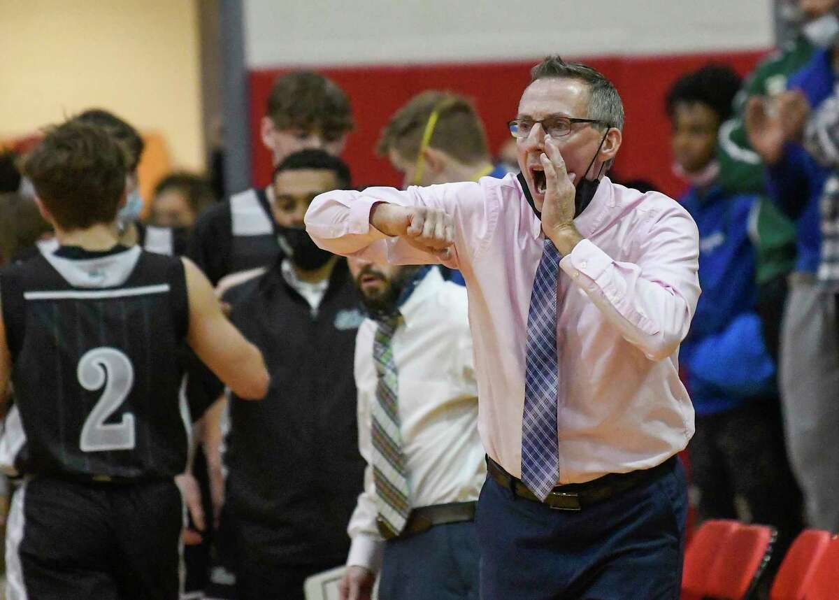 Niskayuna boys' basketball tops Shenendehowa for first time in 15 years