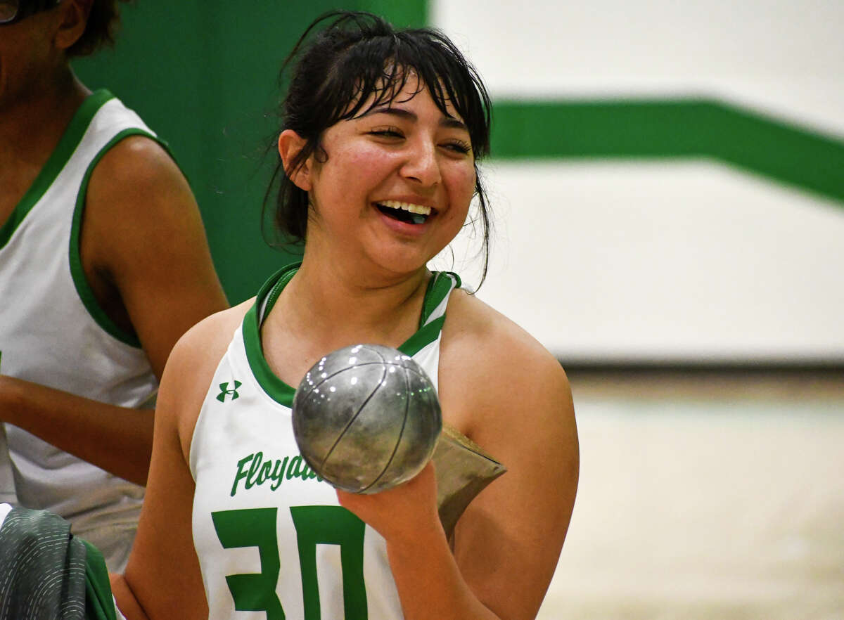 Photo Gallery: Floydada Whirlwind & Lady Wind Classic Day 2 12-10-21