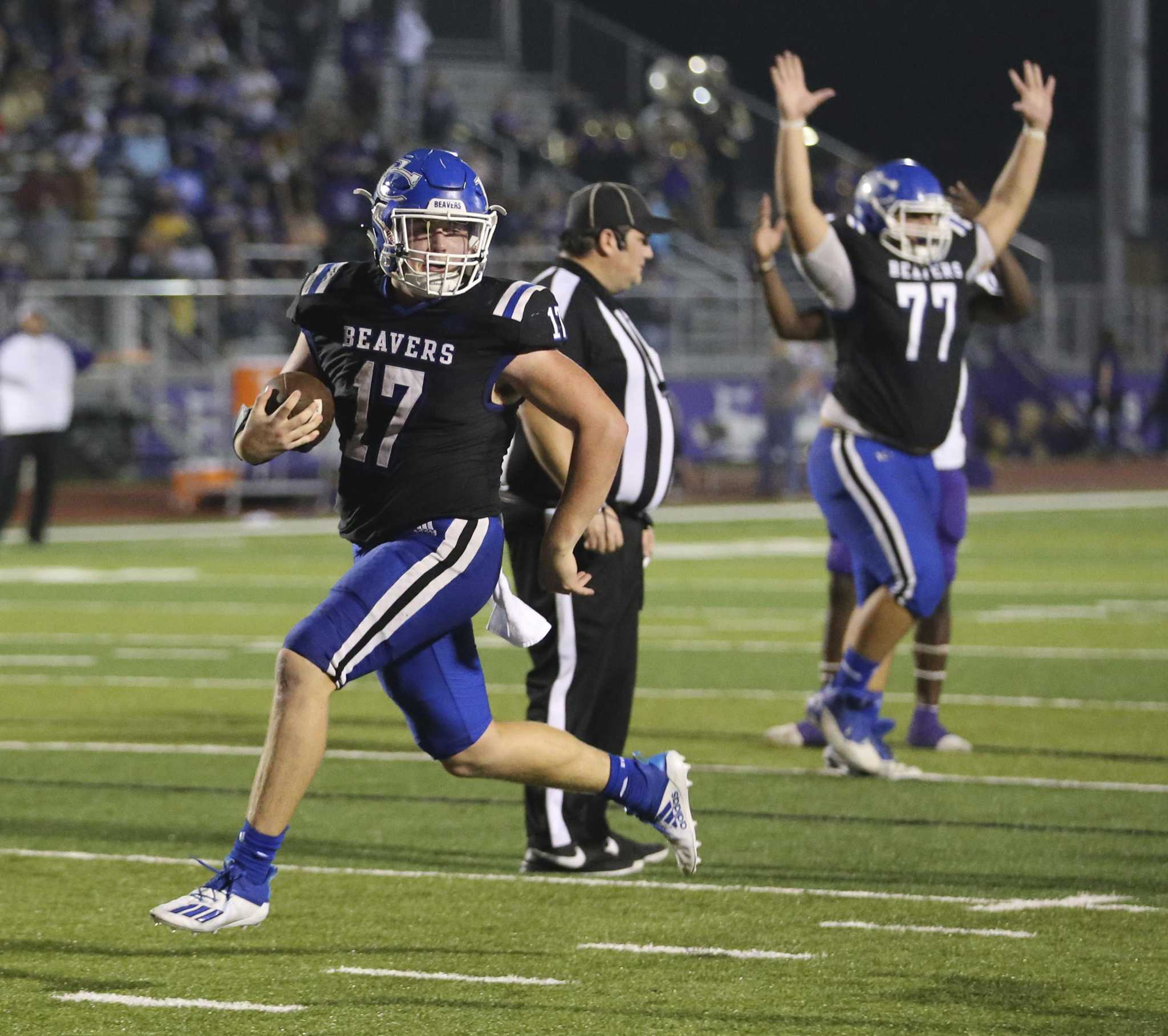 Falls City rallies for long-awaited breakthrough against Mart