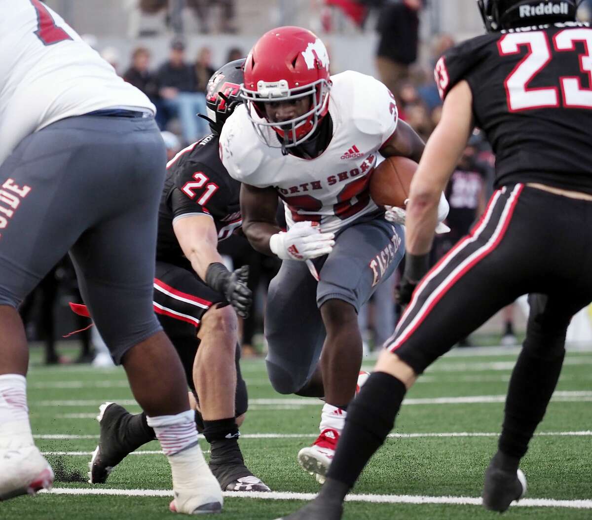 North Shore defeats Lake Travis, advances to state title game