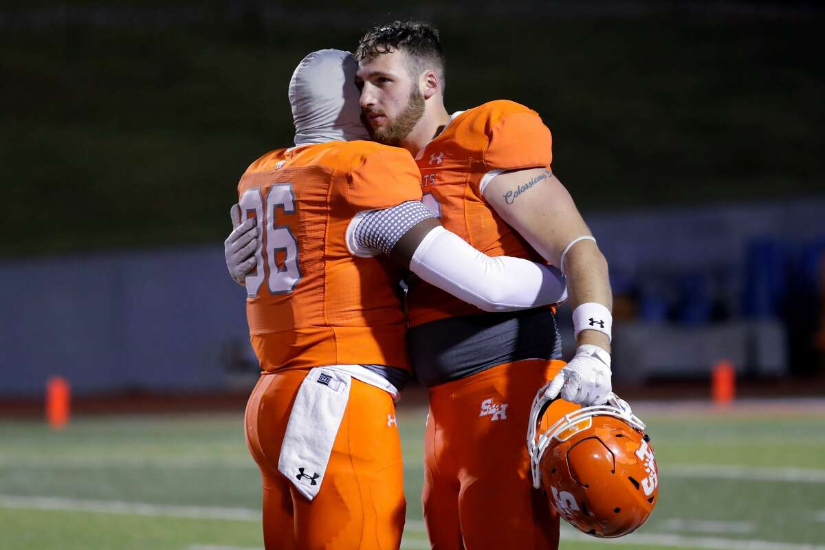 Sam Houston's incredible 22-game winning streak ends with FCS playoff ...