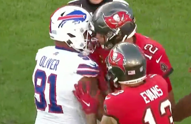 Ed Oliver gets into it with Tom Brady for second time in his career