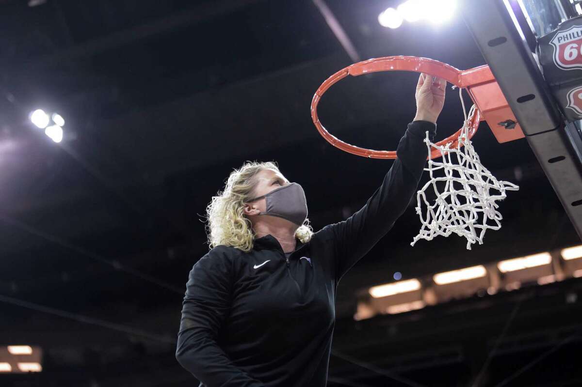 UConn strength coach Andrea Hudy back in Storrs 17 years after leaving ...