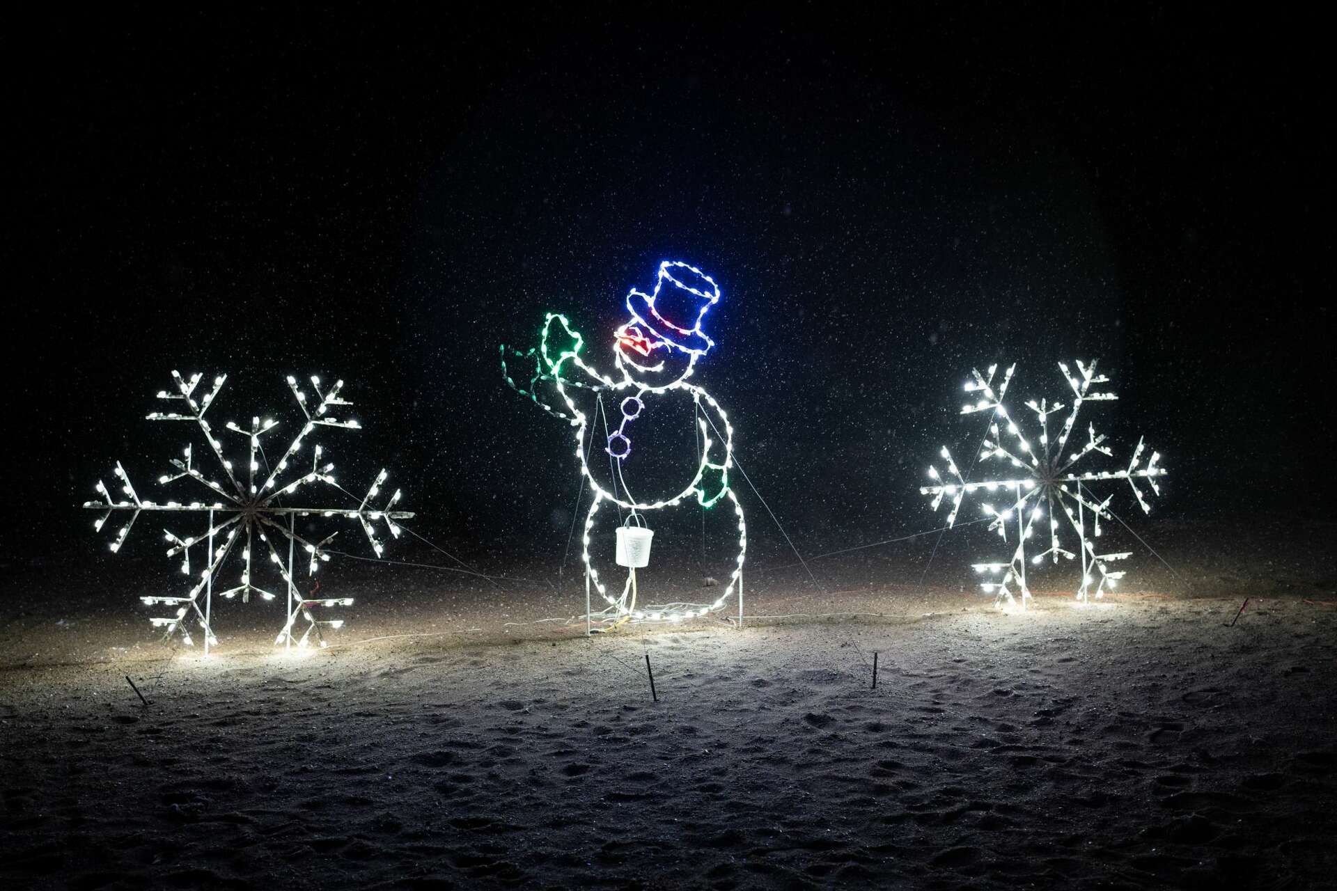 Fantasy of Lights returns to New Haven's Lighthouse Point tonight