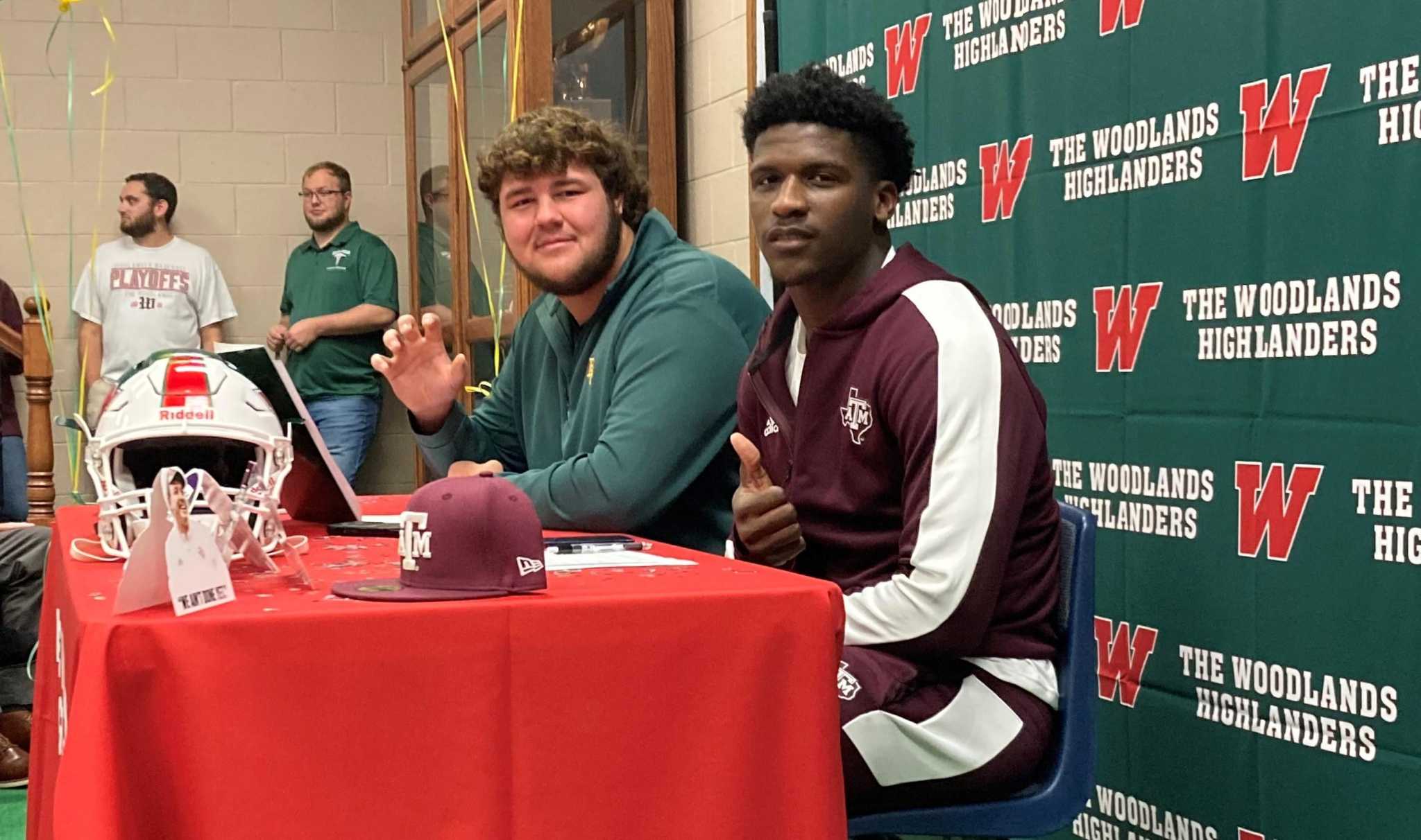 The Woodlands' Harris, Sieracki celebrate signings