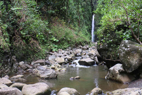 Calif. couple rescued from Hawaii trail that's been closed since 1999