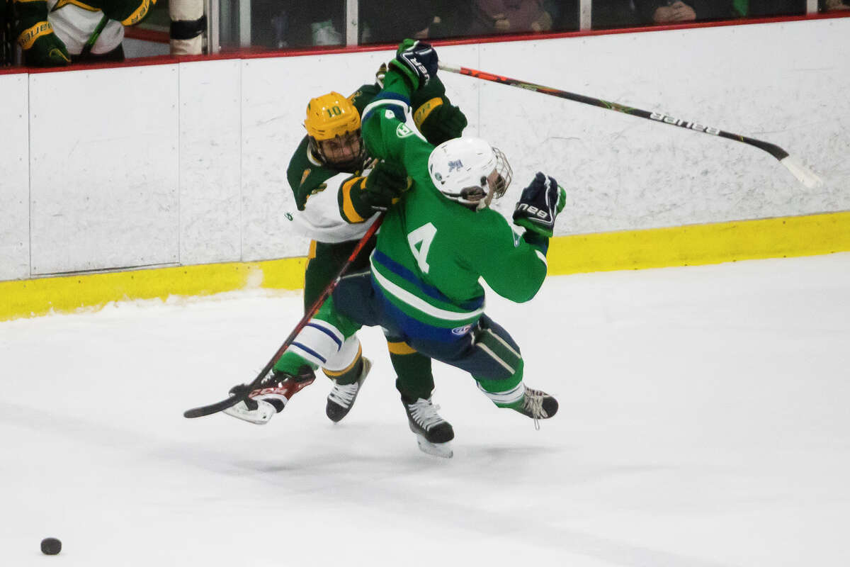 H. H. Dow High School vs. Saginaw Heritage High School hockey