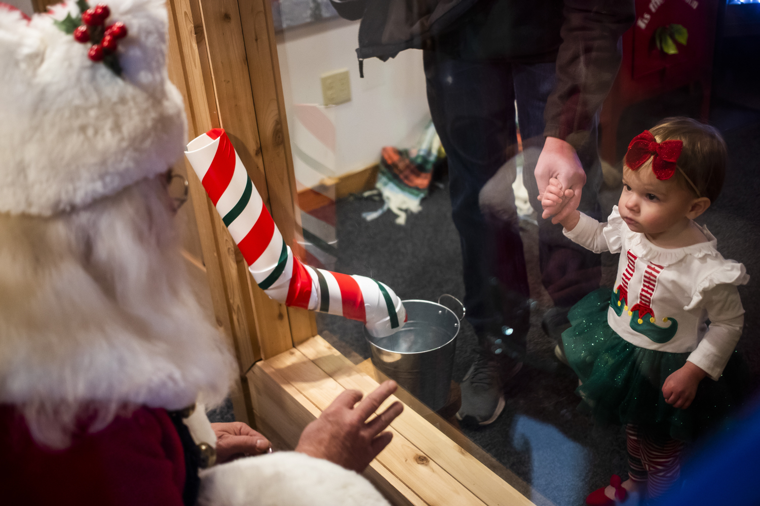 Families visit Santa at Midland's Santa House
