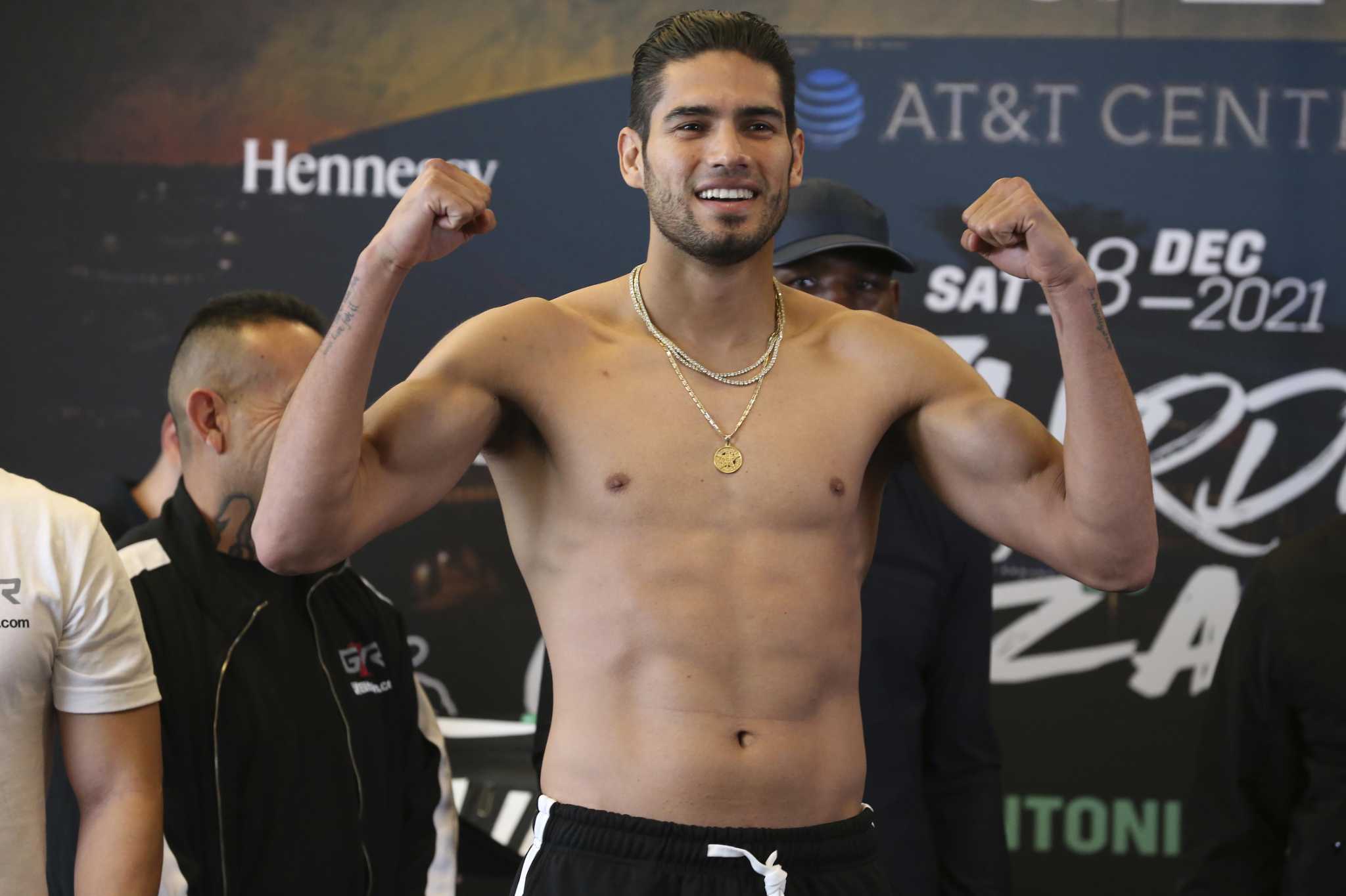 ‘Zurdo’ overcomes hard-punching Cuban foe to win WBA light heavyweight ...
