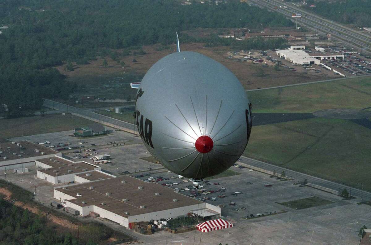 Houston in December 1991: Bye-bye Goodyear and a salsa queen visits