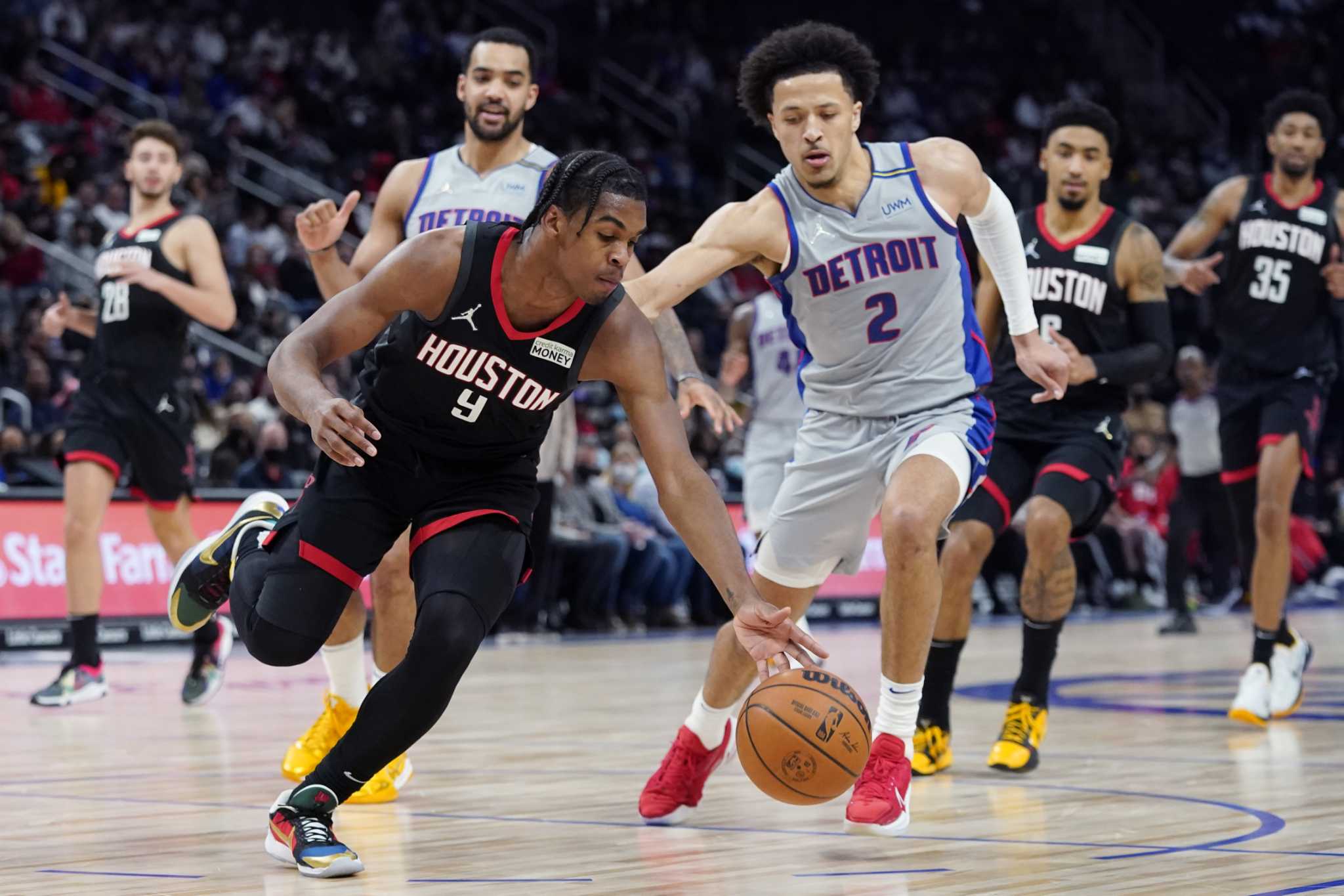 Midday Madness and a matinee win: Takeaways from Rockets' win over Pistons