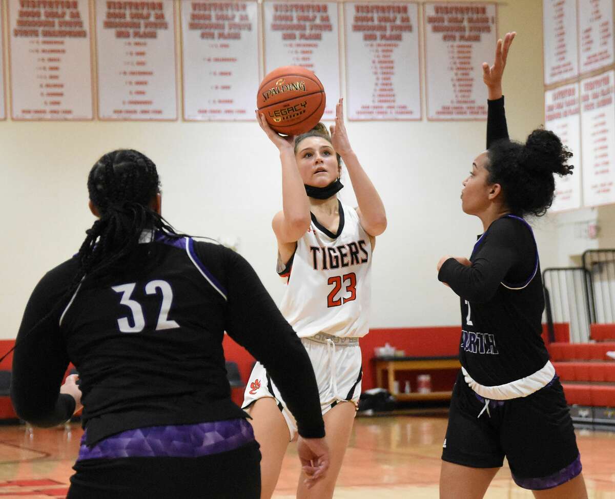 Tigers open Viz with a win