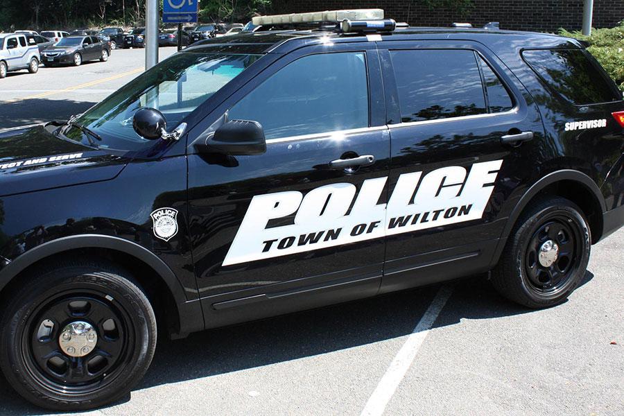 Wilton PD: Car crash closes Olmstead Hill Road