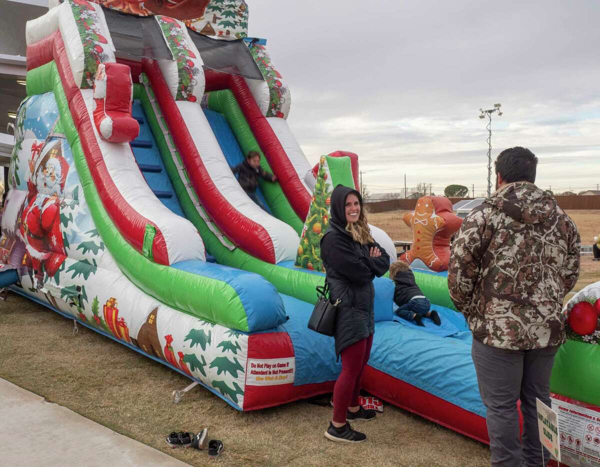 Midland Moments: Christmas on the Green at Green Acres