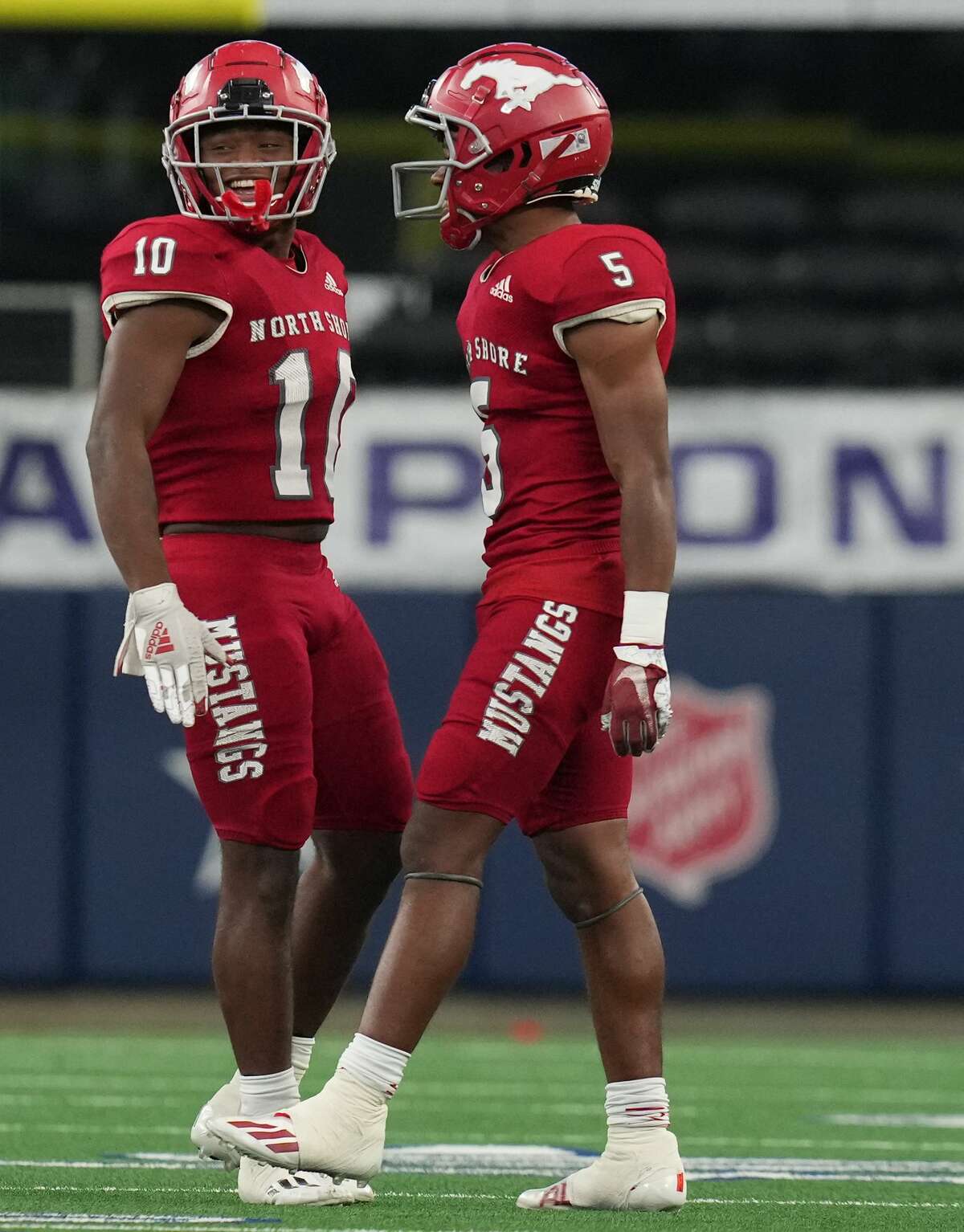 North Shore receives football state championship rings