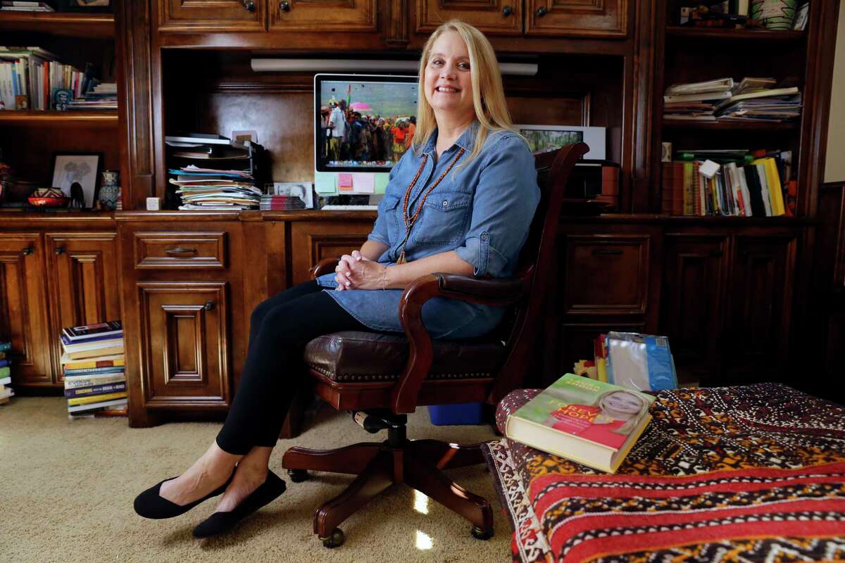 Her cancer diagnosis shook her soul. Now, her book helps others.