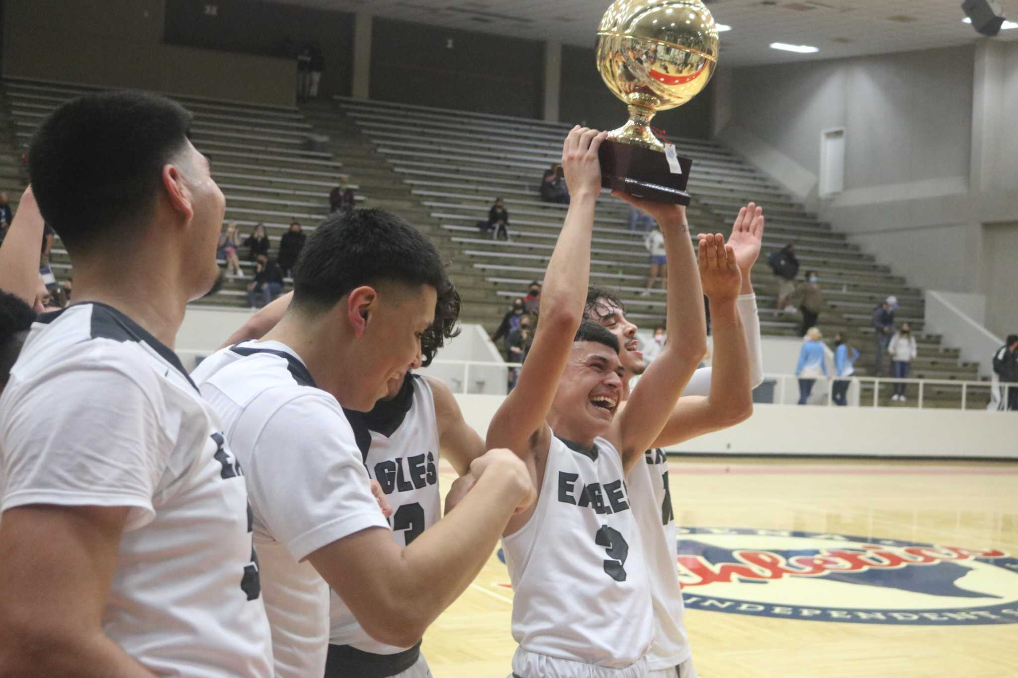 Year left sweet memories for Pasadena High sports fans
