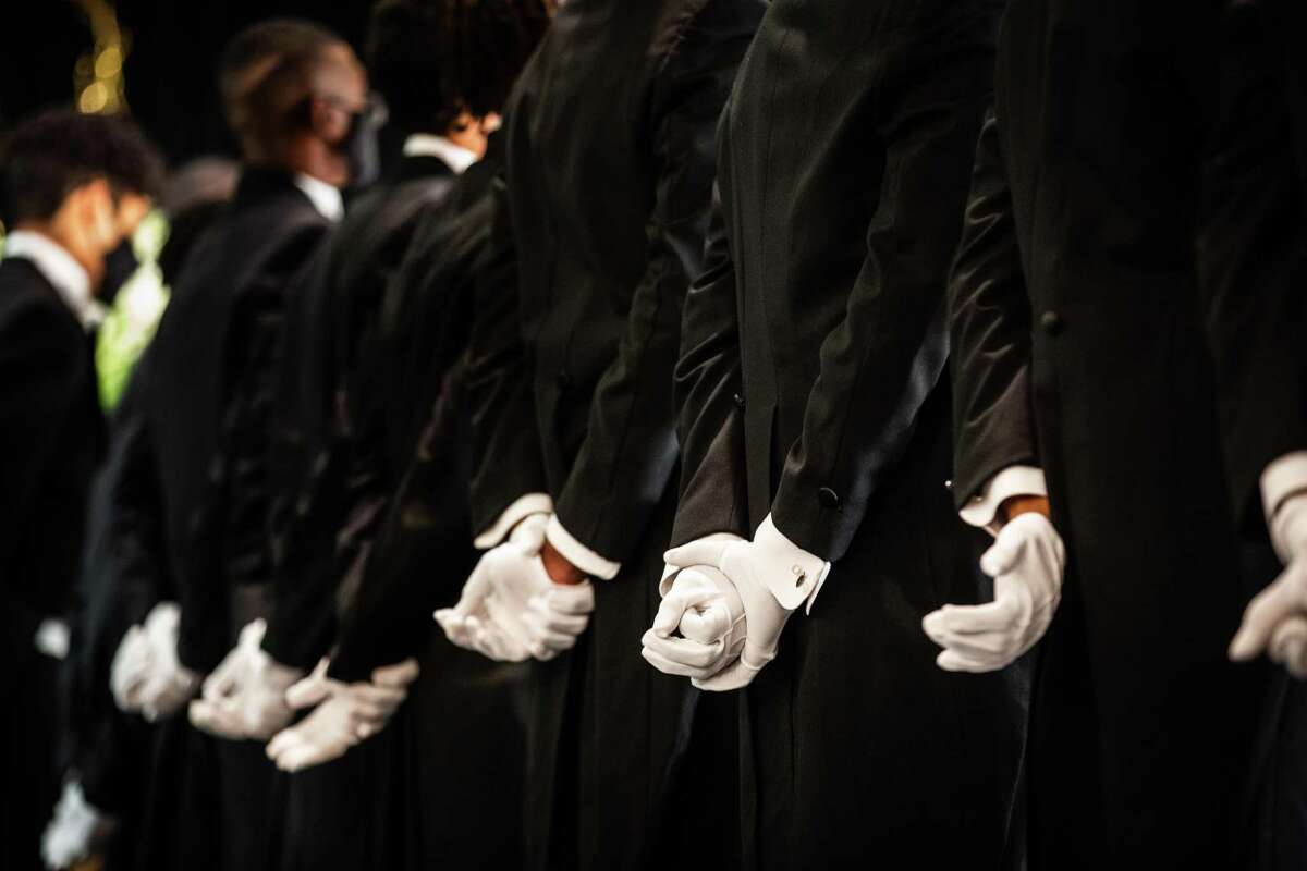 ‘A night to celebrate them': Houston's Beautillion Ball a rite of ...