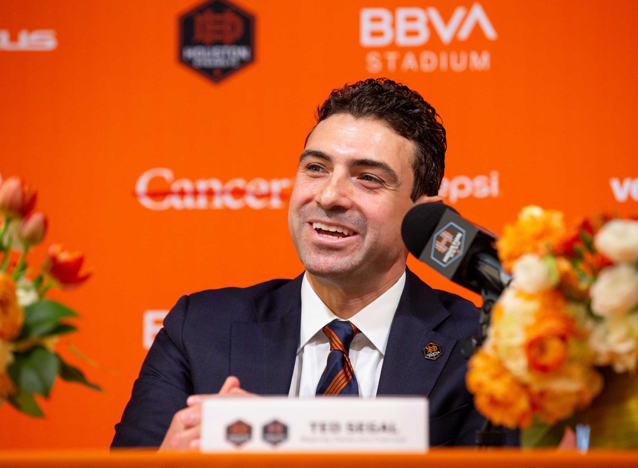 Dynamo year in review: A new owner and new hope