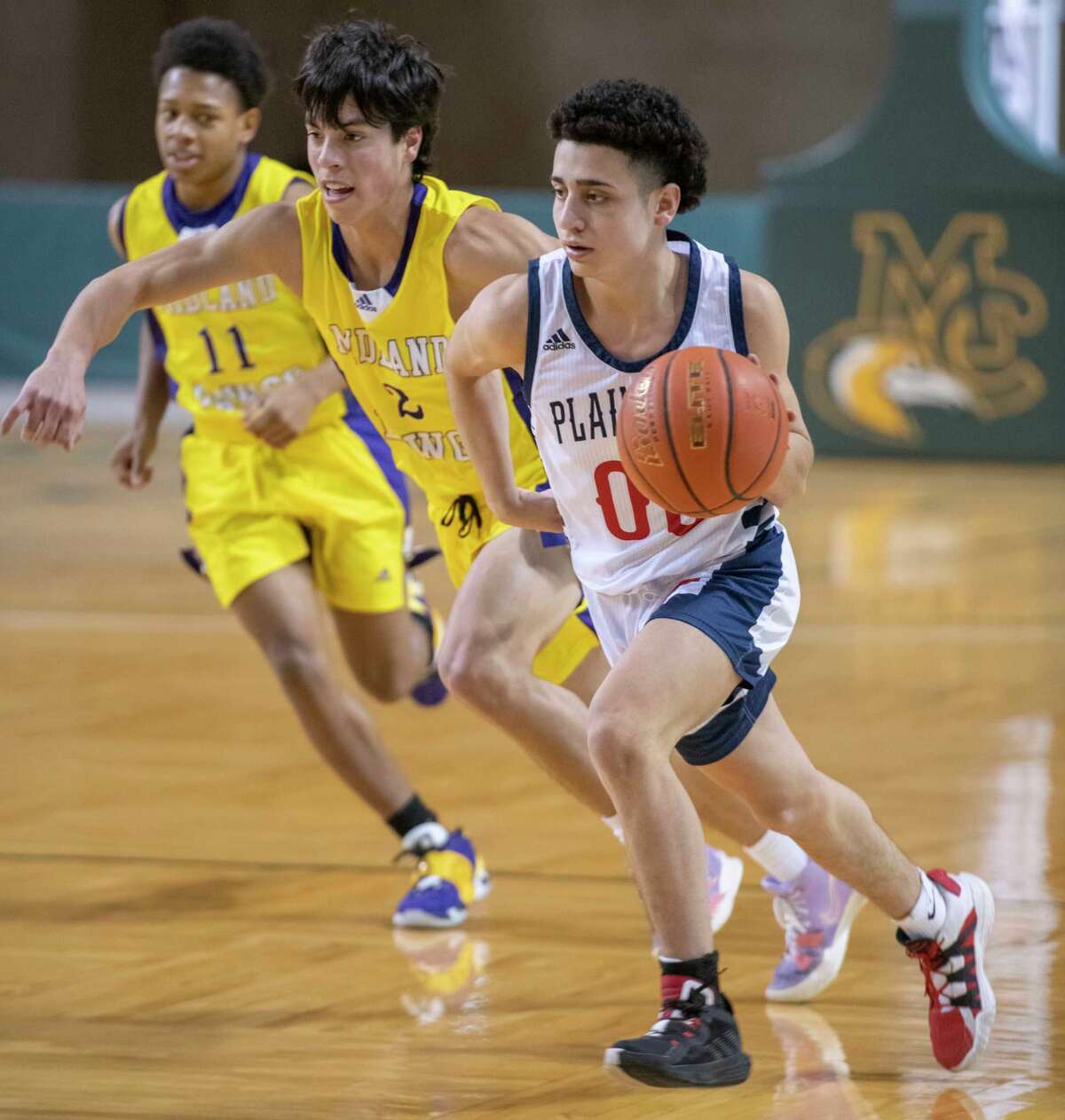 BYRON JOHNSTON NOTEBOOK: Rangerettes end day with impressive win