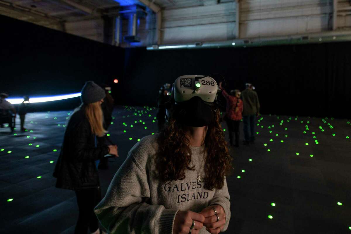 Infinite, a new Houston virtual reality experience, puts you on the ...