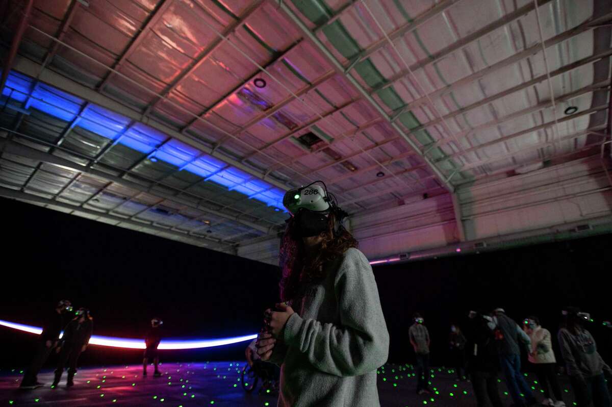 Infinite, a new Houston virtual reality experience, puts you on the ...