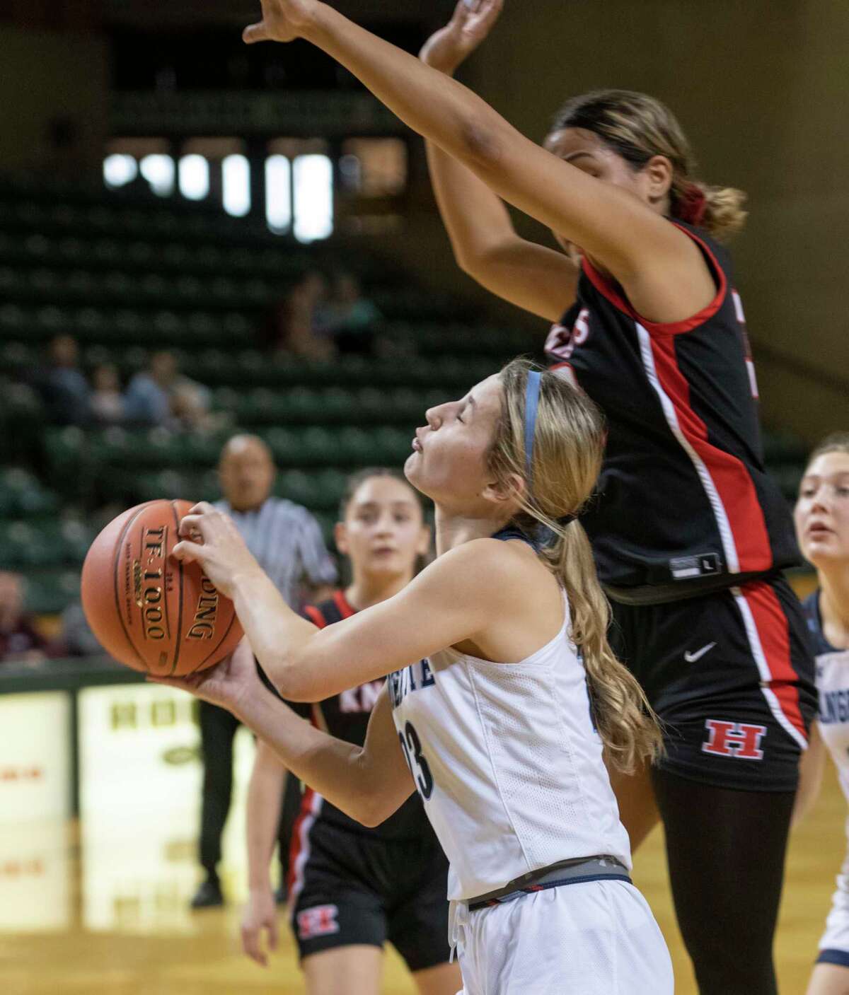 BYRON JOHNSTON NOTEBOOK: Rangerettes end day with impressive win