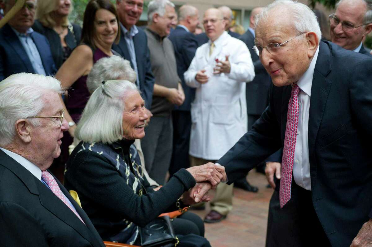 Carl Bennett, Caldor stores founder, philanthropist and 'self-made ...