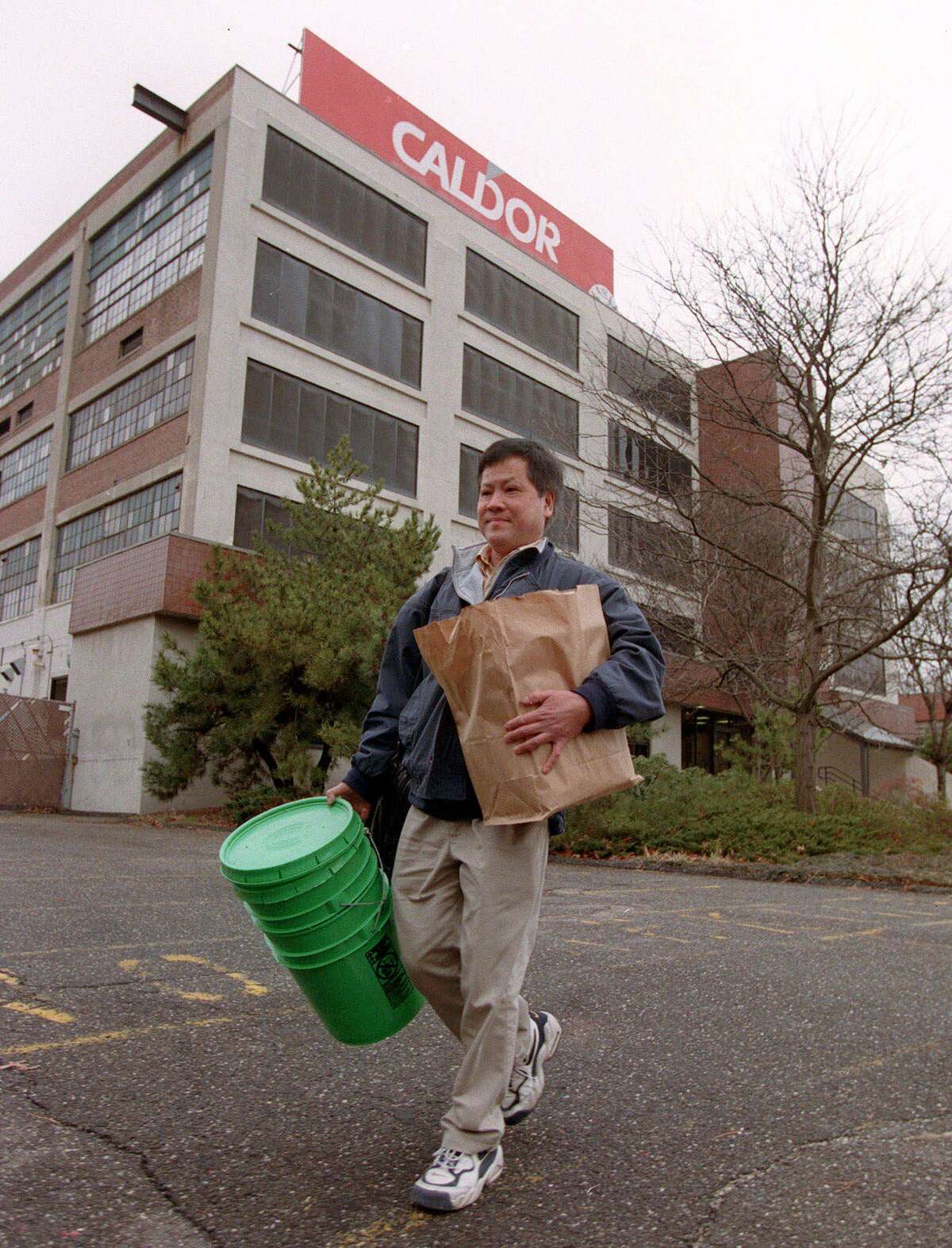 Carl Bennett, Caldor stores founder, philanthropist and 'self-made ...