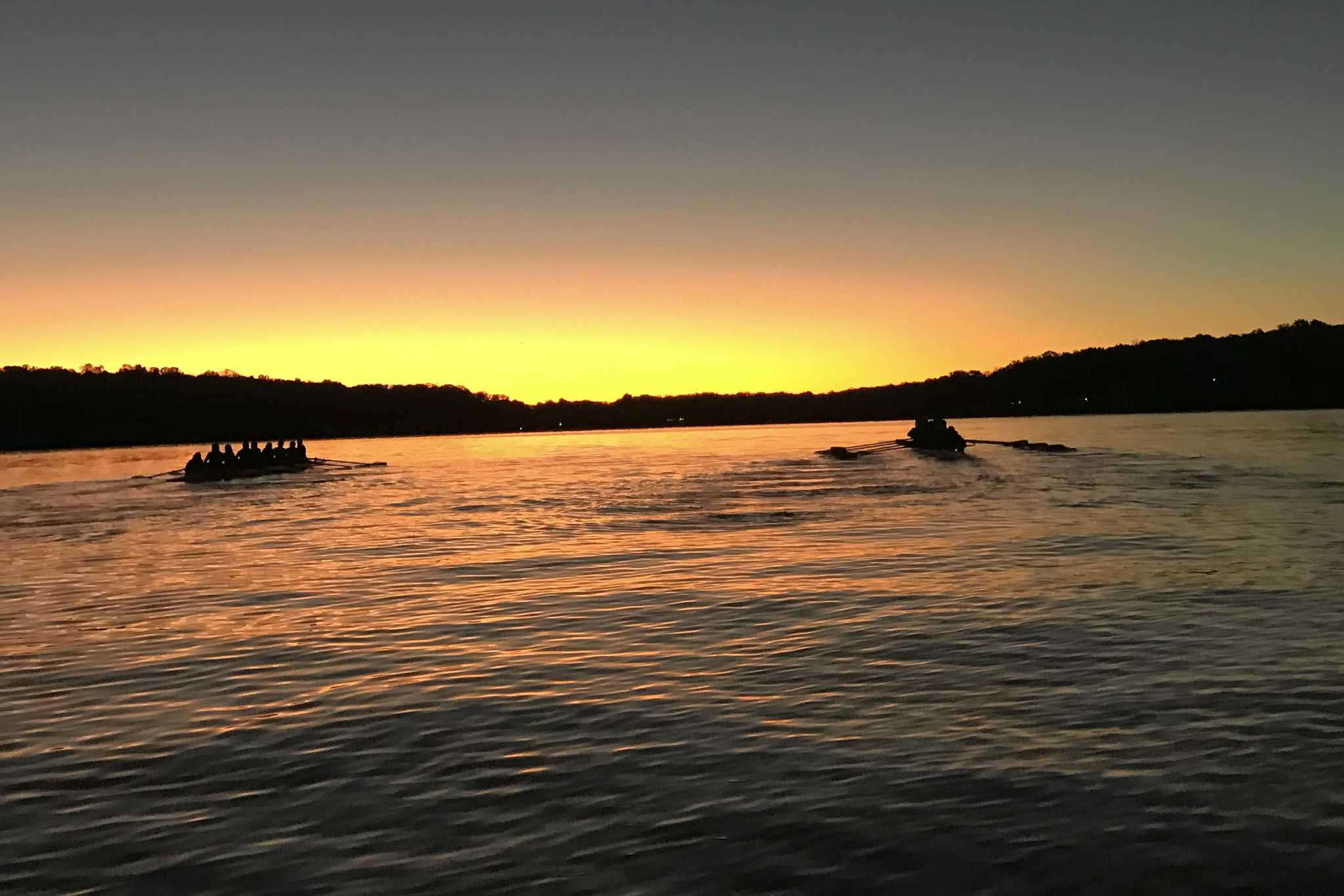 Coventry Lake closed for weeks after blue-green algae outbreak