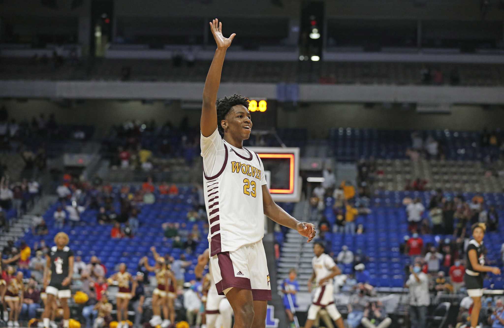 FAYE: The year’s biggest stories in SE Texas sports