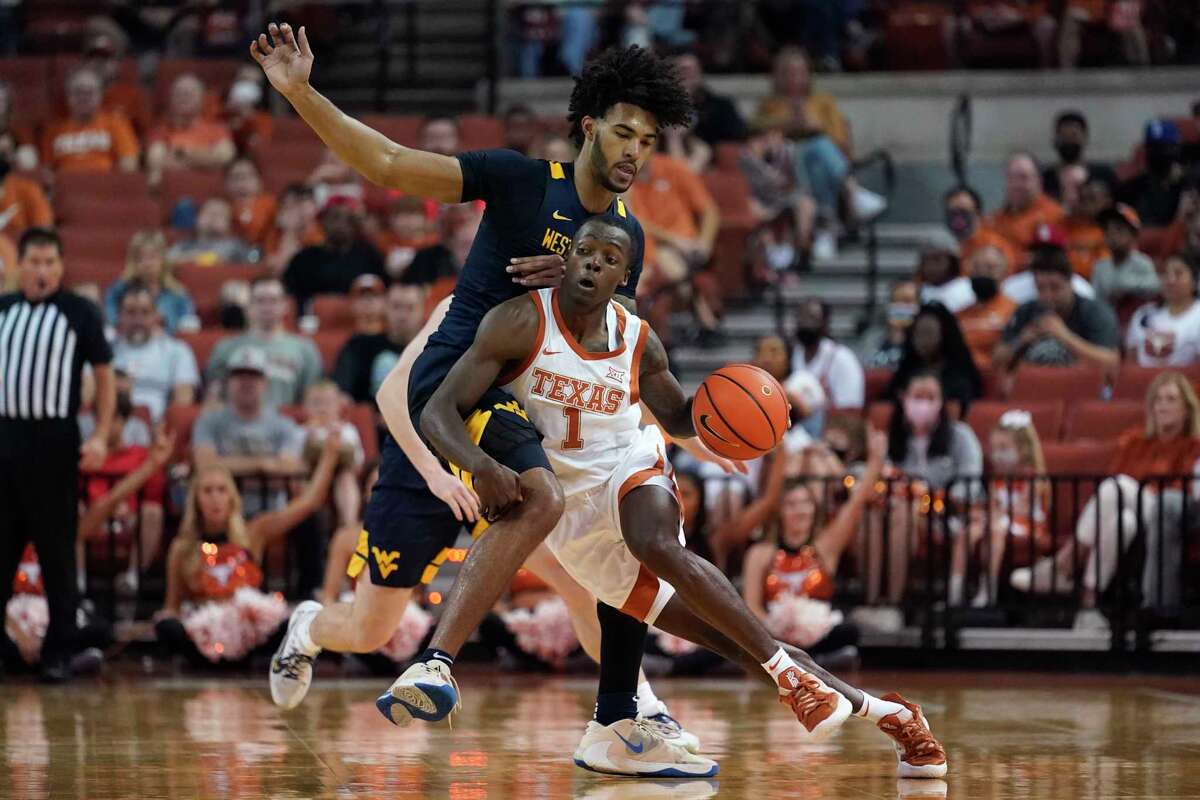 Texas embraces its new identity: defense