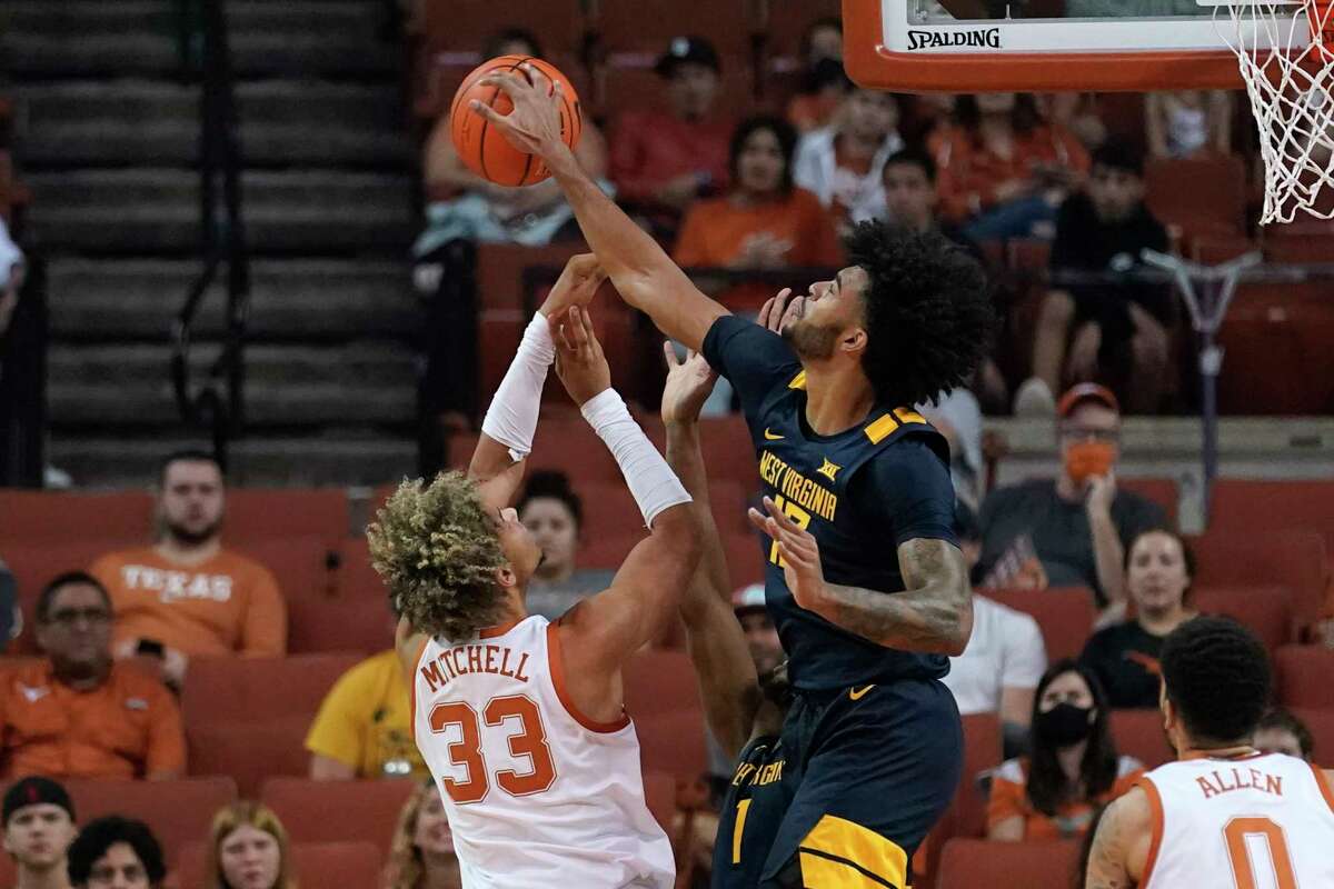 Texas embraces its new identity: defense