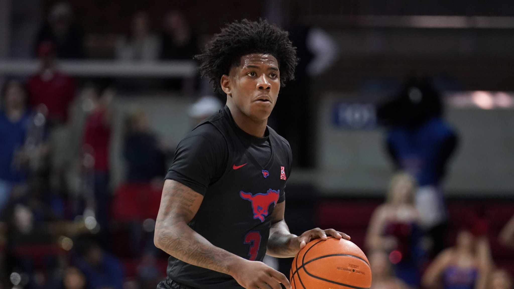 Kendric Davis powers SMU over UCF for eighth straight win