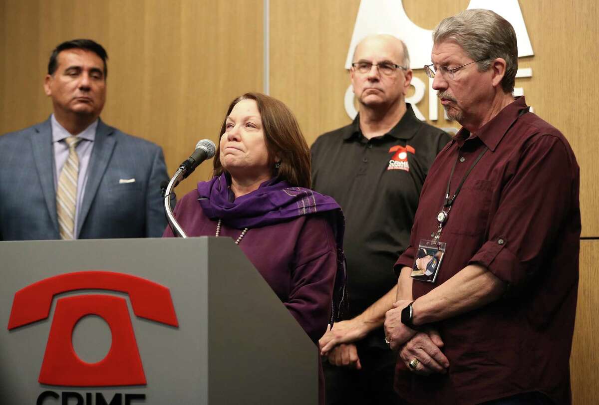 Man wanted in wife's La Marque death takes own life in Florida